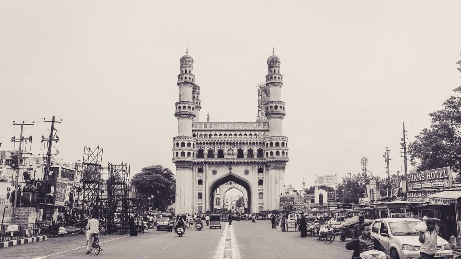 A Trip To Hyderabad - Travelogue on Best Places to Visit in Hyderabad
